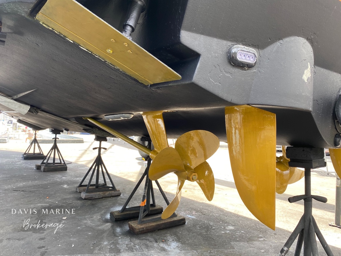Hull Antifouling Sydney - Davis Marine Brokerage