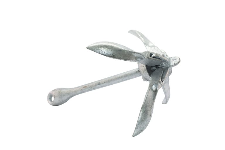 A Simple Guide to Successfully Anchoring Your Boat