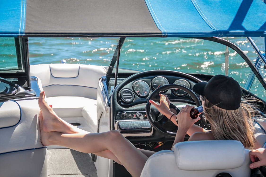 Boat Sales | The Ultimate Guide to Buying a Boat